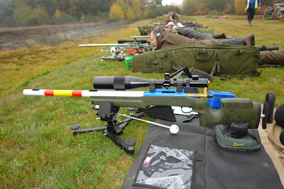 F- Class: “Las armas de los nuestros” | ArmasAdictos