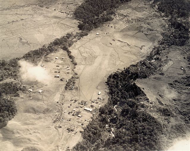 Bulolo Live: Historical pictures of Bulolo during the gold rush days