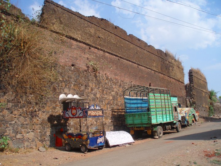 Travelz Unlimited: Talegaon Dabhade : A Photo Feature