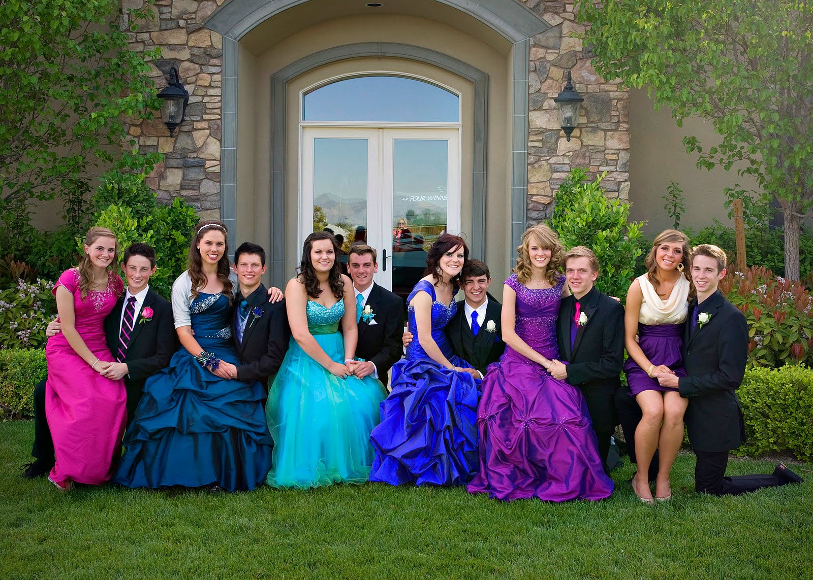 Rob Blog: Prom 2010 Group