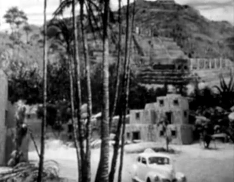 13: THE FLYING SERPENT / PRC - 1946