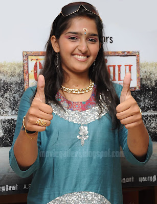 Movie Galeri: Reni Gunta Actress sanusha hot stills