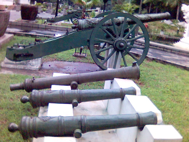 Times of Java: Dutch VOC Cannons/Guns . Jakarta