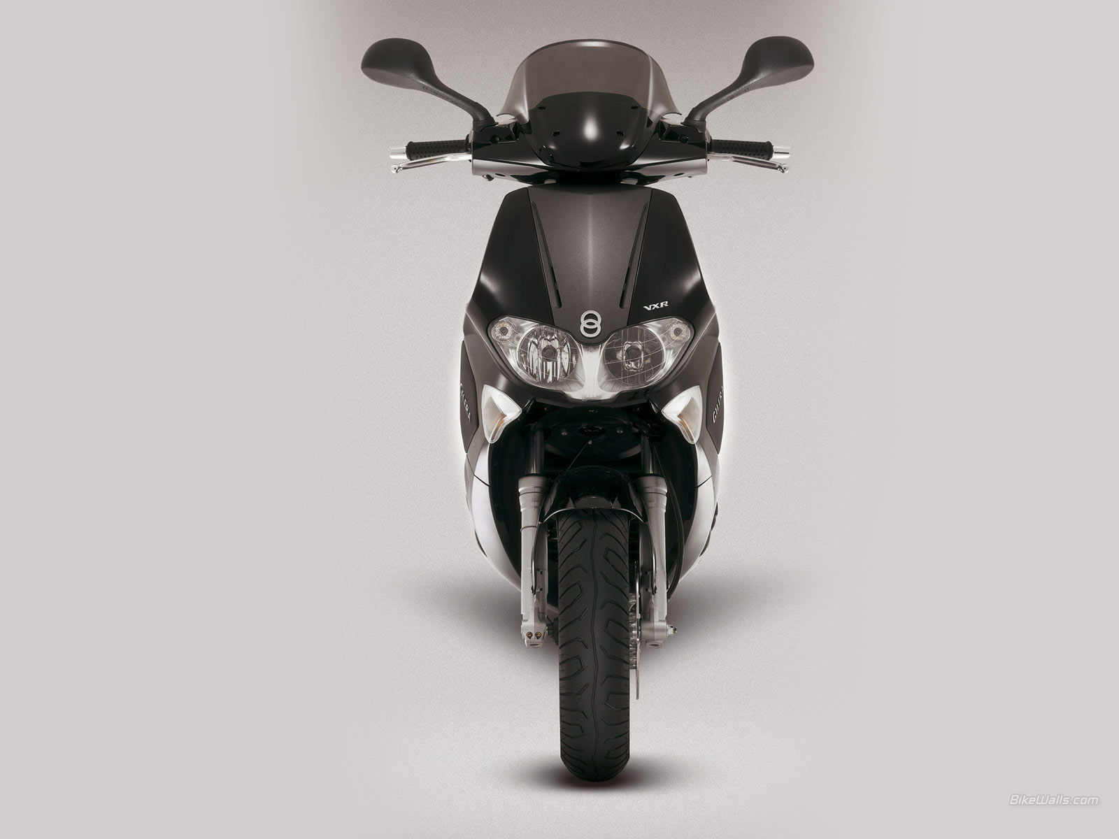 Below 300cc: Gilera Runner VXR 200