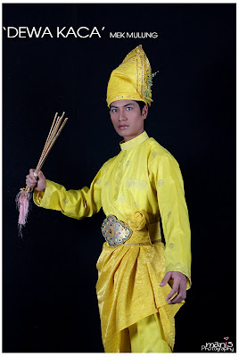 AIZATRAMLI Photography: -ASWARA- Mek Mulung Photoshoot