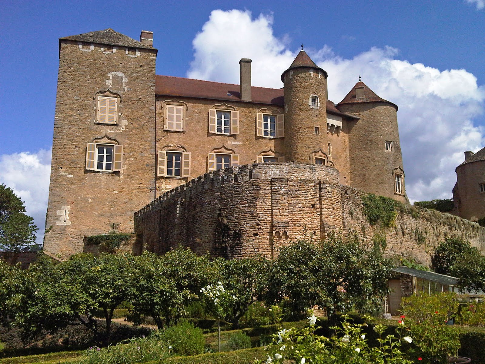 Blog Ness Monster: Vacation week 1: Charolles, France