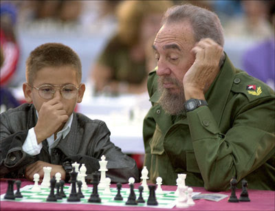 Chess Images: Fidel Castro playing chess