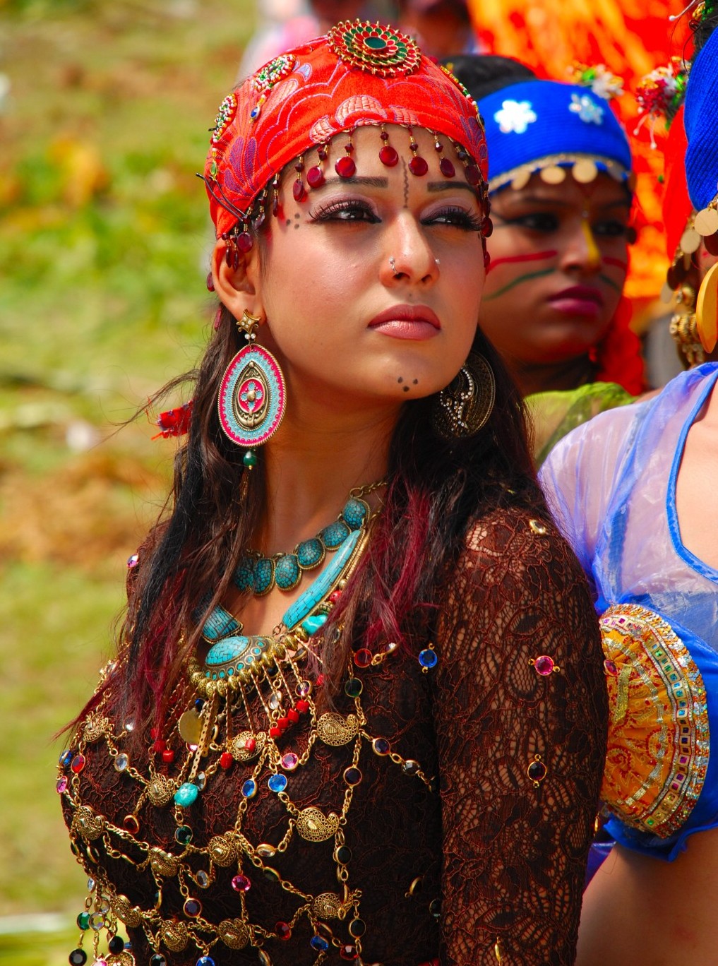 New Car Photo: Nayanthara Pictures and Wallpapers Collection nd her ...