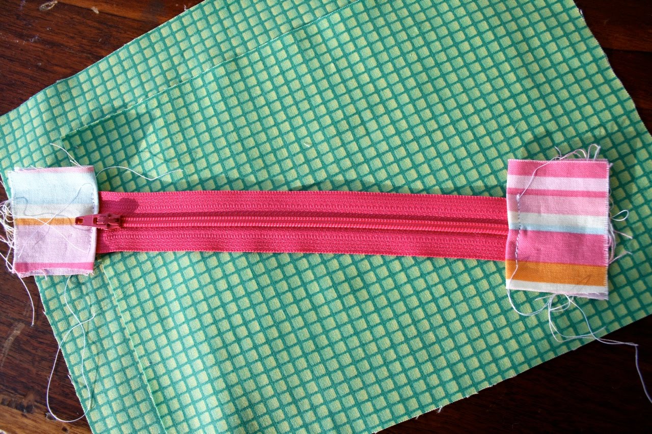 .Zippered Pouch Tutorial. • Make It Perfect