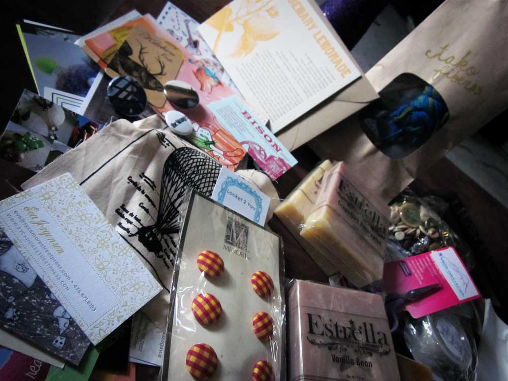 Coffee Girl Crafts: A blog about pretty things: Summer Urban Craft ...