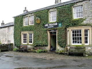 Yorkshire Dales Inn Way 2008: Day 1 - Grassington to Buckden