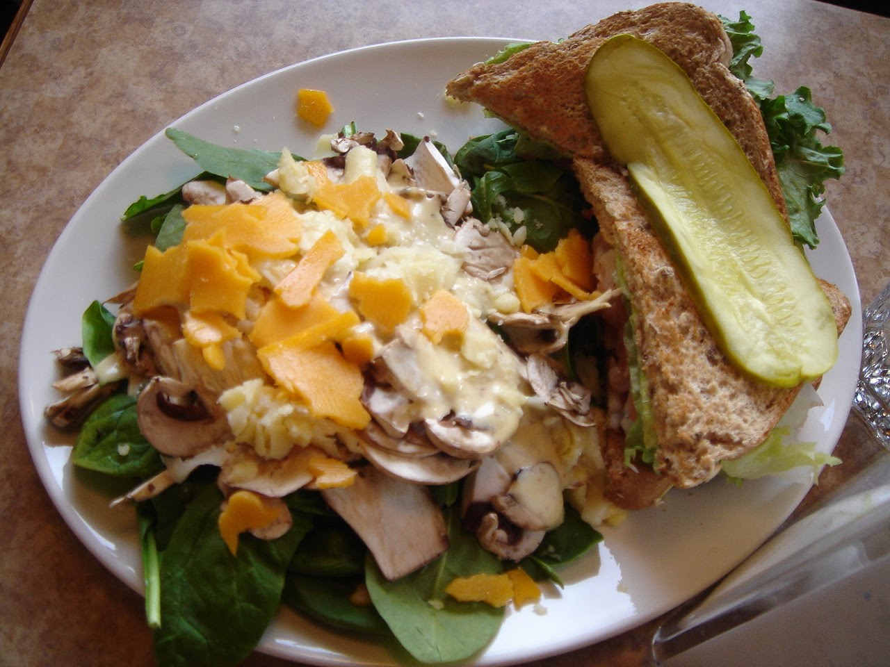 Oishizo!: Home Restaurant - Merritt, BC