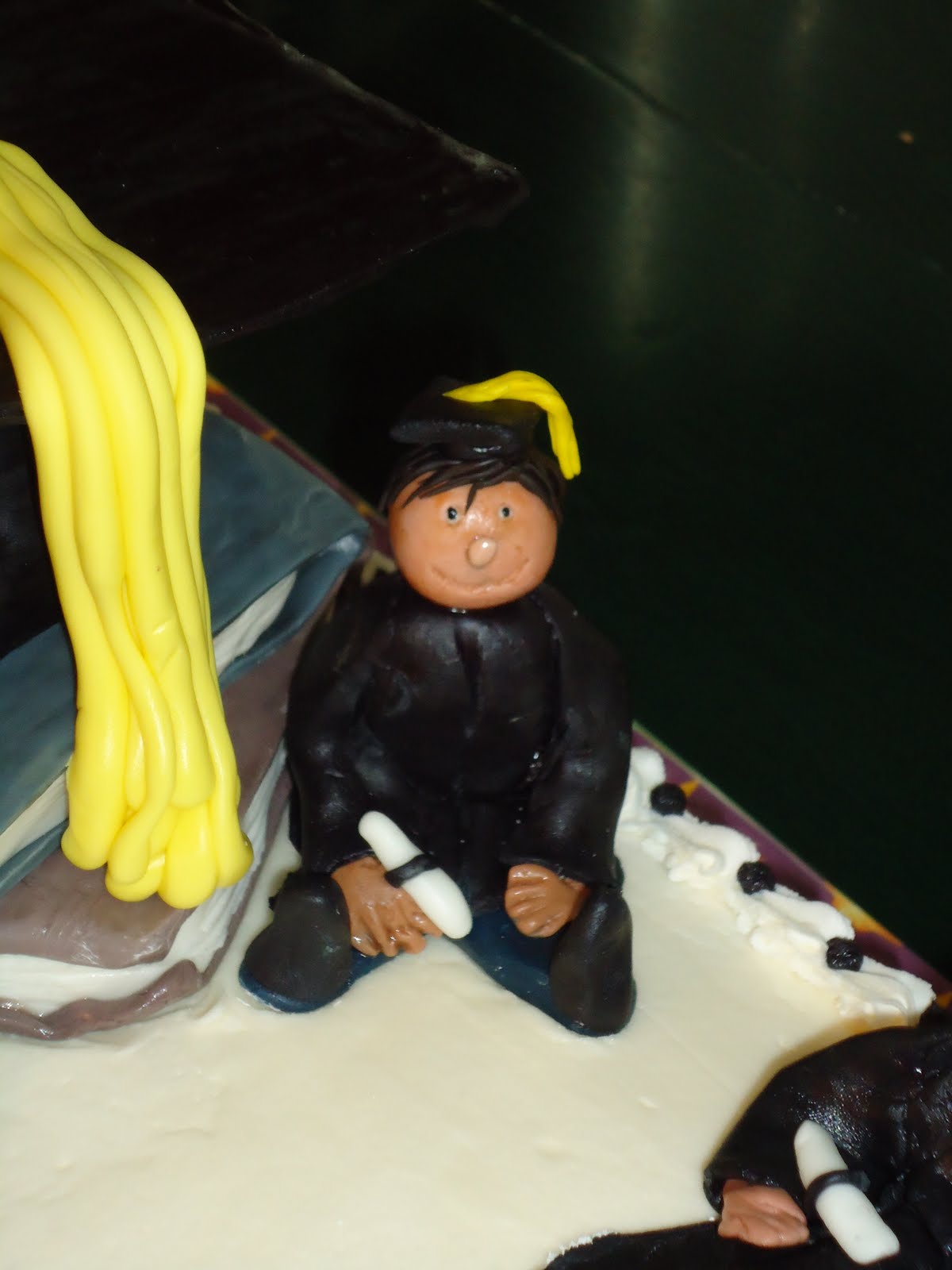 Cat's Cake Creations: Group Graduation Cake