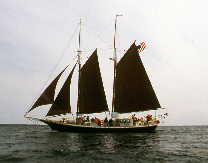 Inland Seas Ship's Blog: Thad Koza, Tall Ship Photographer, Crosses the Bar