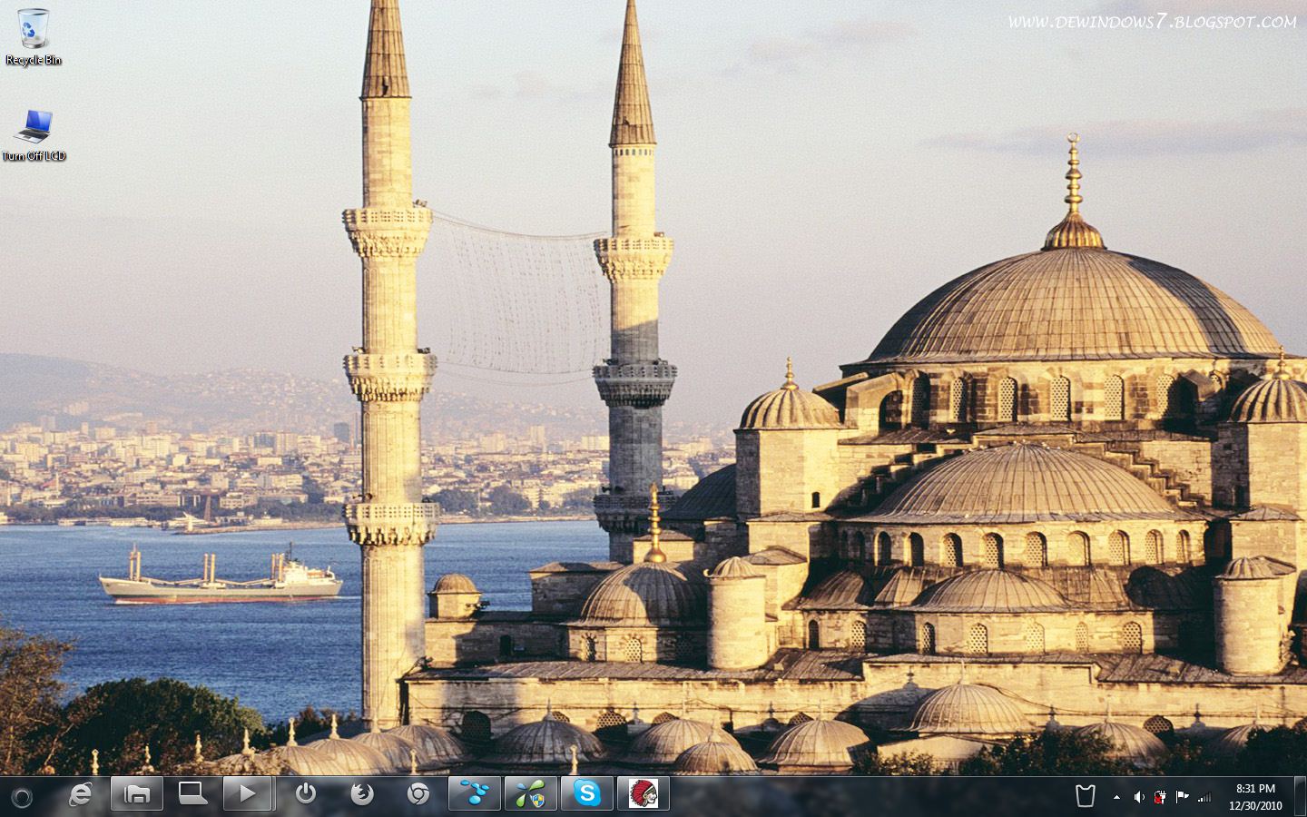 WINDOWS 7: ISLAMIC MOSQUE THEME from Dewindows7.blogspot.com