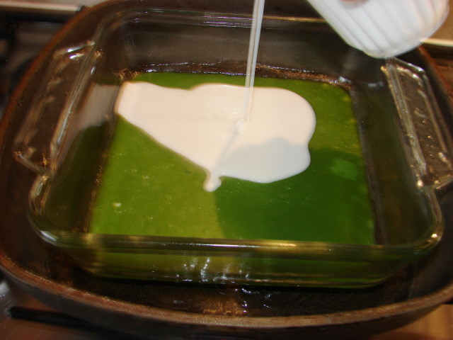 Nyonya kuih lapis - nine layers cake 九層糕