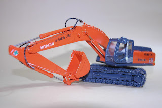 504 Custom Excavators: Hitachi Zaxis 330LC-3