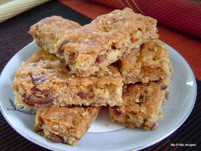 Date and Walnut Slice