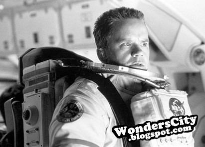 Tall Actors: Tim Robbins 196 cm tall actor