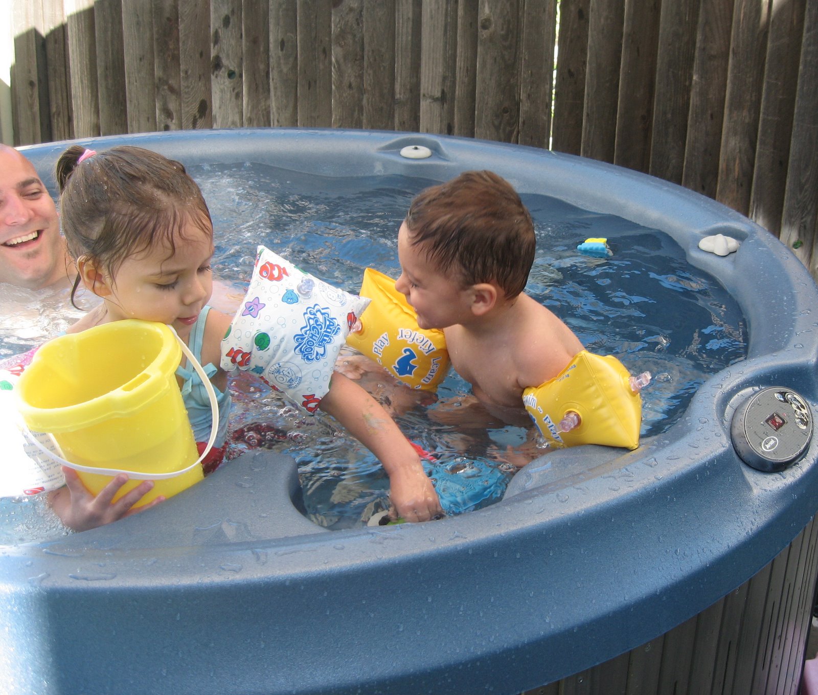 The Hernandez Family Blog: 1st Hot Tub Swim of 2010