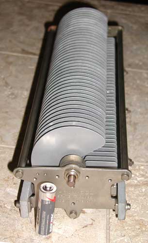 Variable capacitors in RF circuits