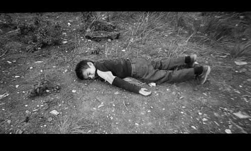 La vida no espera: Muere un niño, piensa