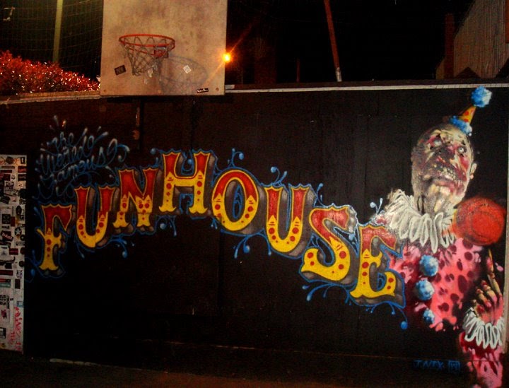 Rotgut.org Blog: #801 - The Funhouse, Seattle - 4/15/2009