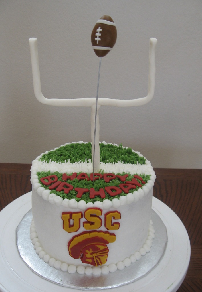 Ms. Cakes: USC Cake