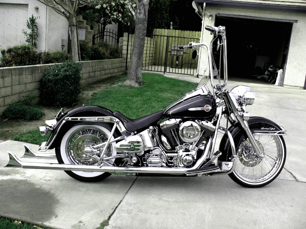 Cholo Harley's on Pinterest | Baggers, Road King and Harley Davidson Forum