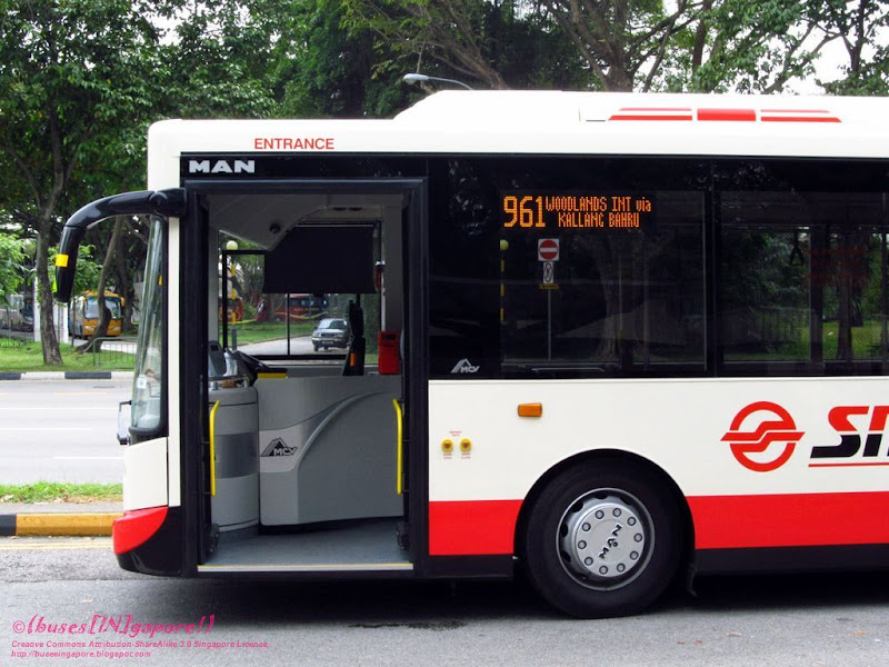 (buses[IN]gapore!): SMRT Buses : MAN NL320F (A22)/ MCV Evolution (SMB138Y)