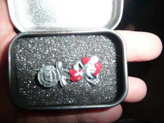 Collecting September 11th - Collecting 9/11 - Collecting 911 - Twin ...