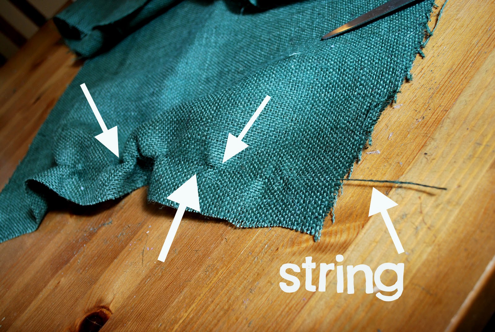 Tutorial: How to Cut Burlap in a Straight Line - Clumsy Crafter