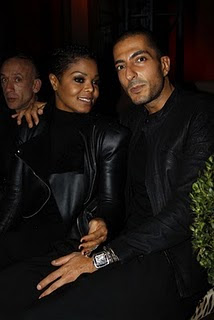 Janet Jackson's boyfriend sets the record straight
