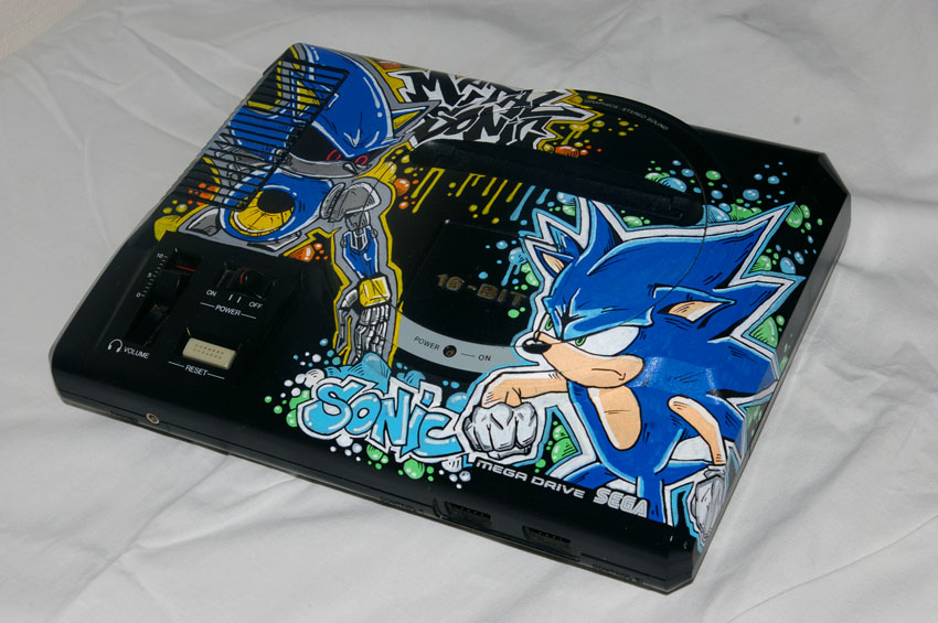 Custom MEGA DRIVE "SONIC & METAL SONIC" - Entertaining in My Home