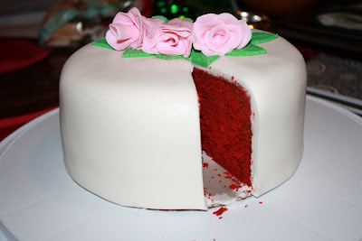 Cakes by Victoria Clare: Red Velvet Fondant