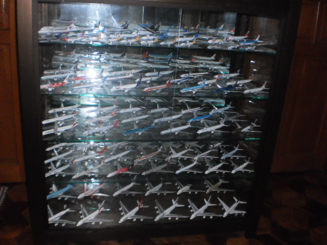 simplechoy21 / Diecast Airplane Addict: My diecast airplane collection ...