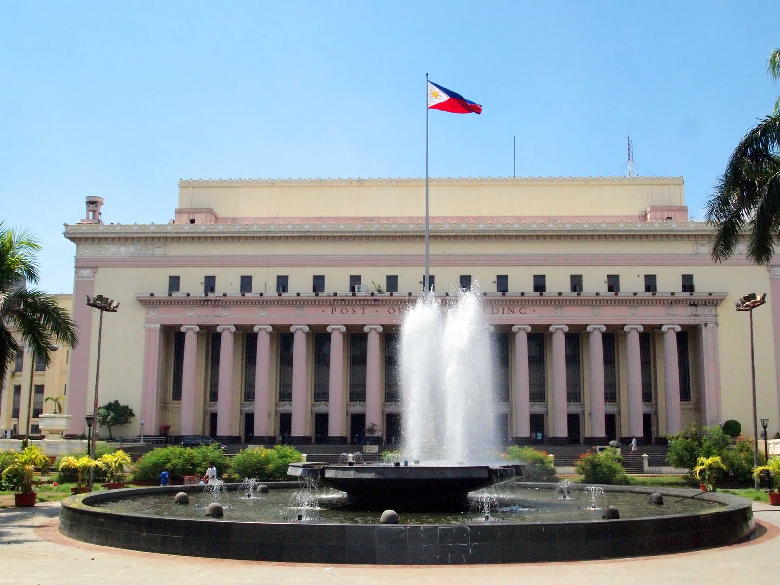 Kin's Ant Farm: Manila Landmarks