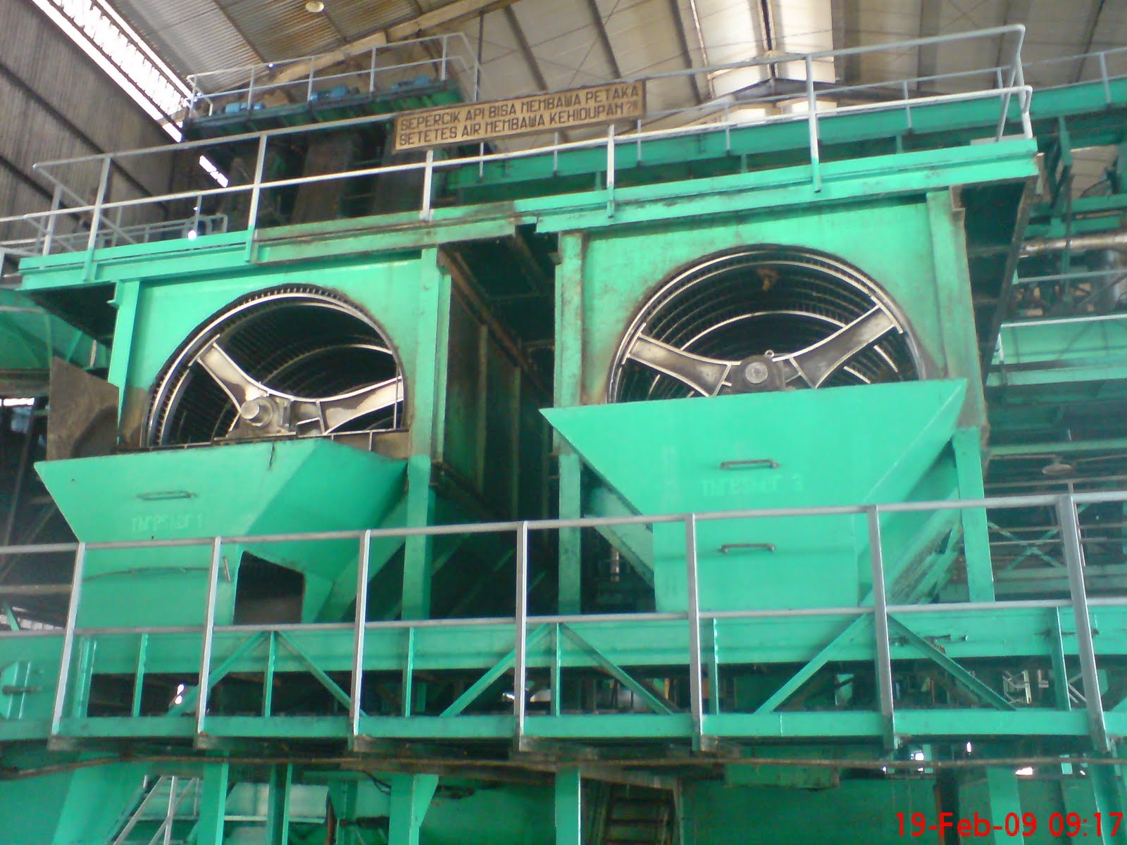 didalam kesulitan ada kemudahan: Stasiun Stasiun di Pabrik Kelapa Sawit