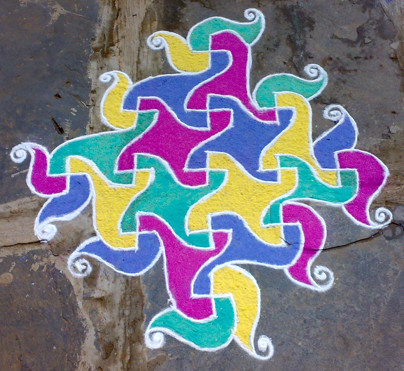 Life is a Full Circle!: My Diwali Rangoli