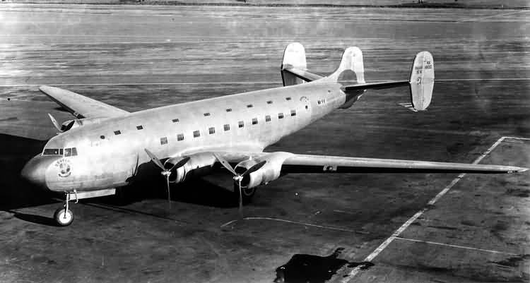 DC-4E: O estranho Douglas de cauda tripla