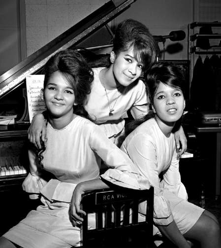 Sugar Boom Boom!: THE RONETTES - COMPLETE SINGLES