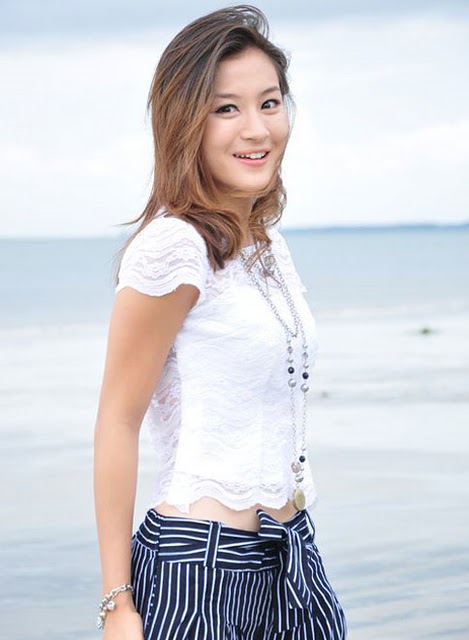 Fashion Myanmar Model Girl Photo Myanmar Model: Myanmar Popular Model ...