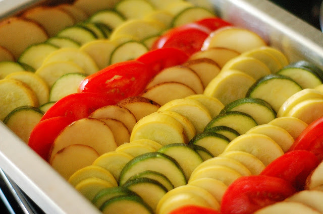 Anne Strawberry: Vegetable Tian (or how to use all that zucchini)