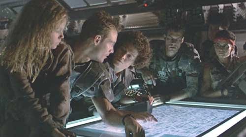 DAILY FILM DOSE: A Daily Film Appreciation and Review Blog: Aliens