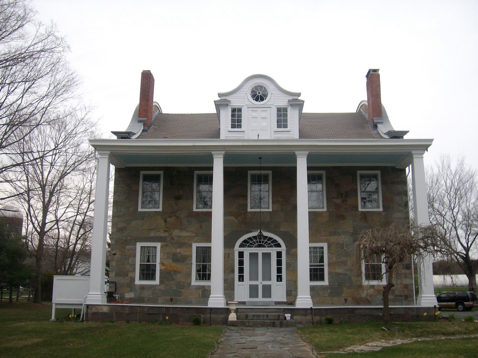Victoriana Lady Estelle: Come visit the historic Hearthside Museum.