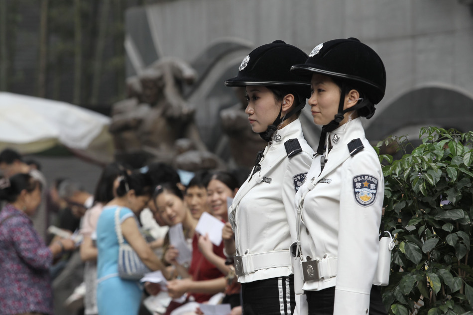 Absolutation: New Police uniform in china