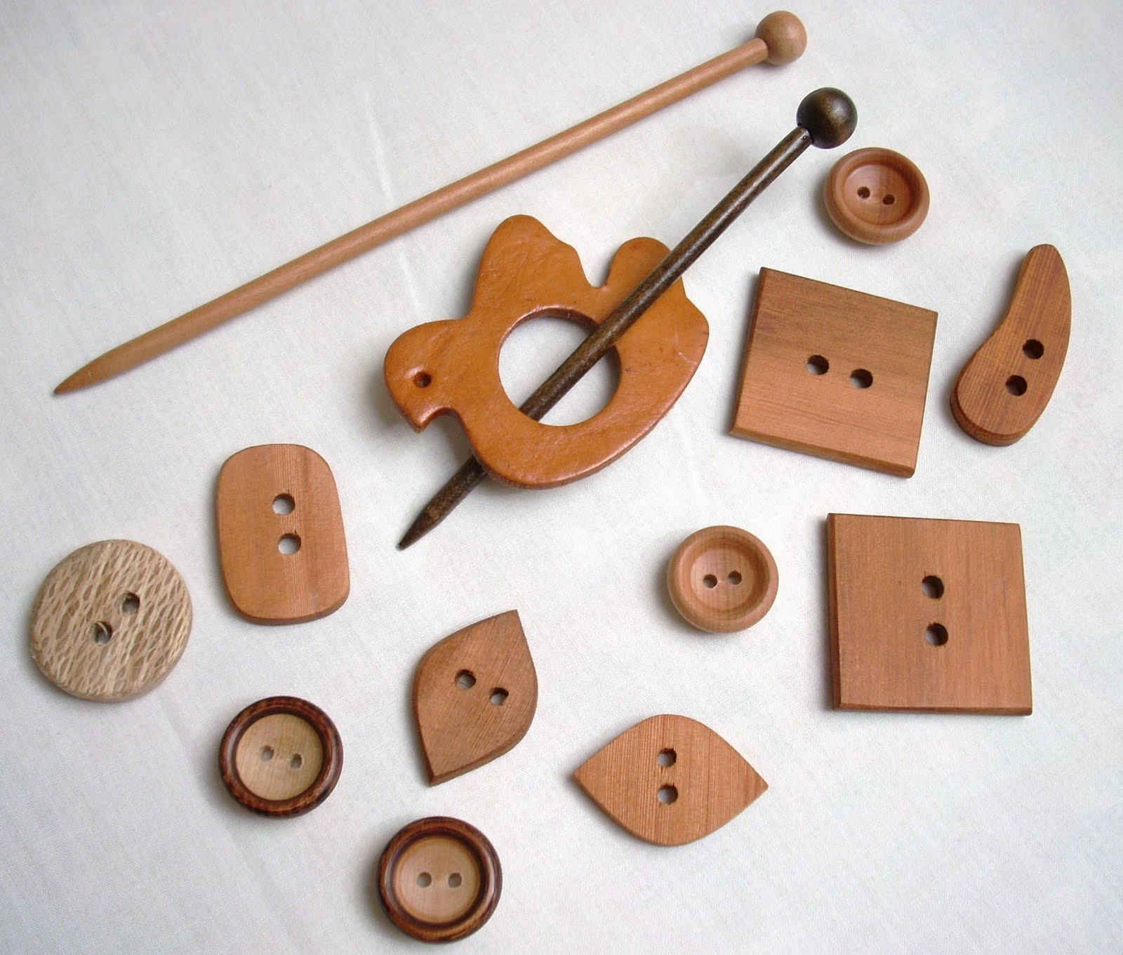 "Taller Antü": 451- Botones de Madera