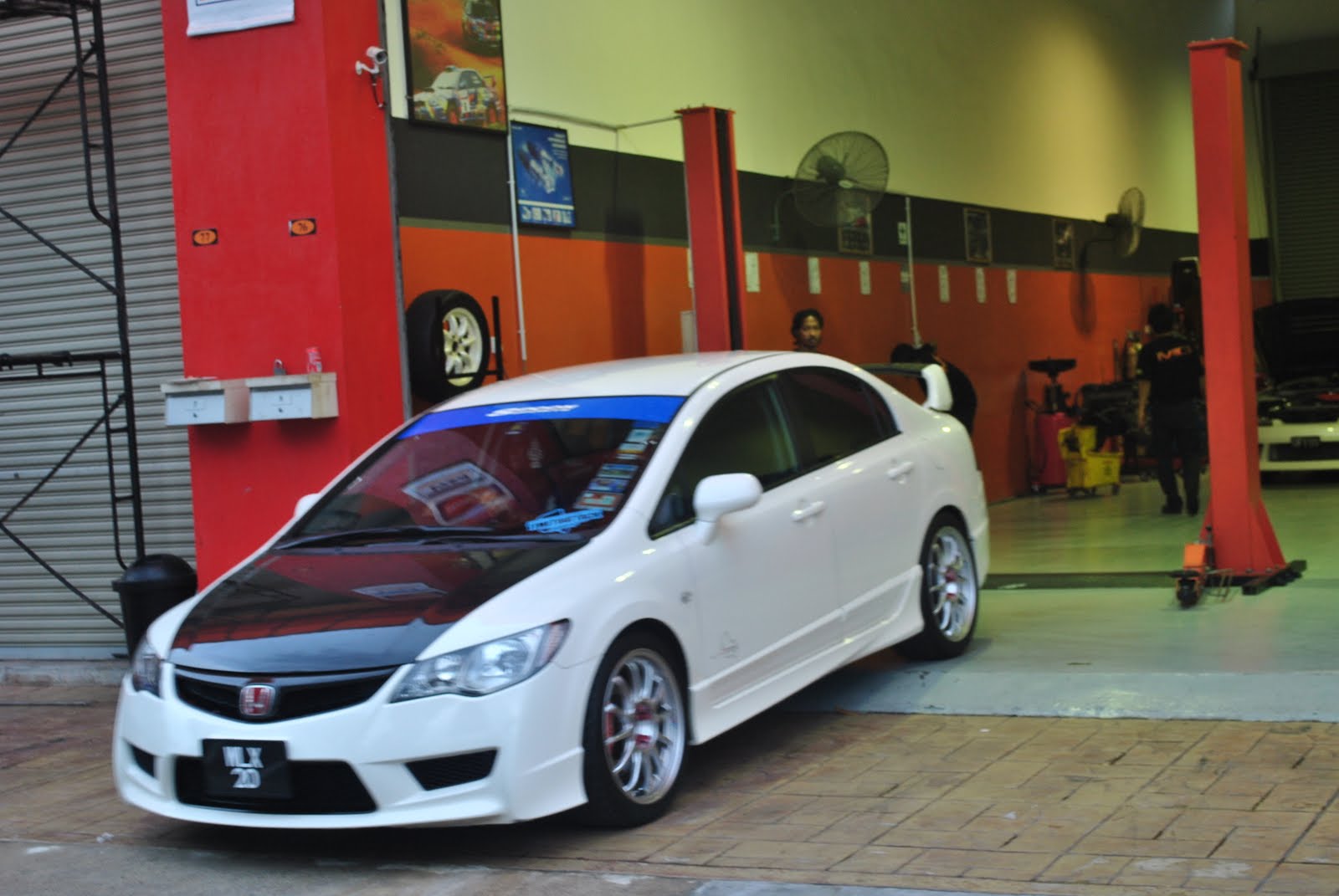 MAG EVENT: MAG PHOTOSHOOT DAY.(FD2R)