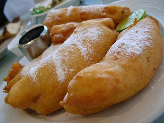 Thai Sweet Taste: Kluay Tod (Fried Banana)