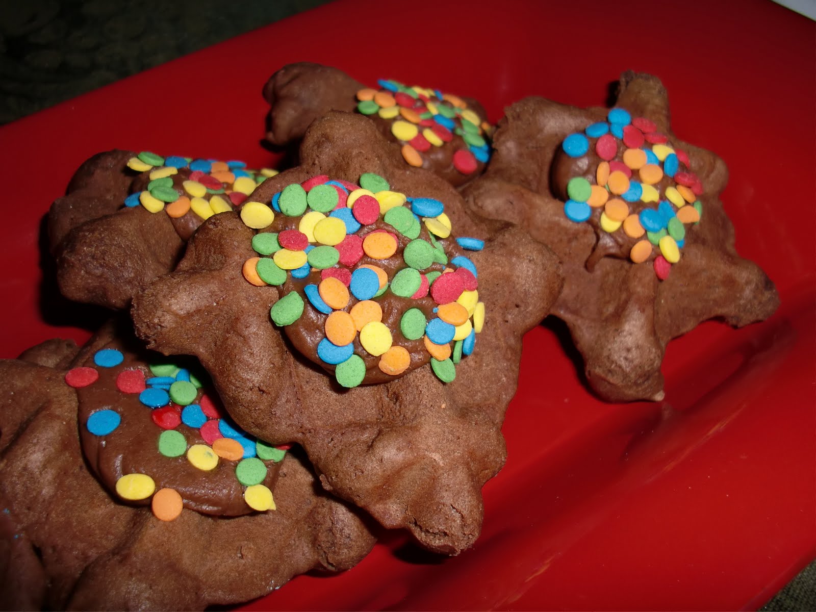 Amy's Goodies: Chocolate Turtle Waffle Cookies